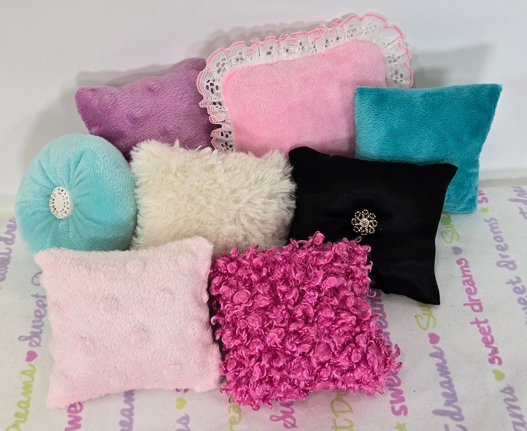 Small Throw Pillows for 18 " Doll, Decorative Pillows for 18" Dolls ...