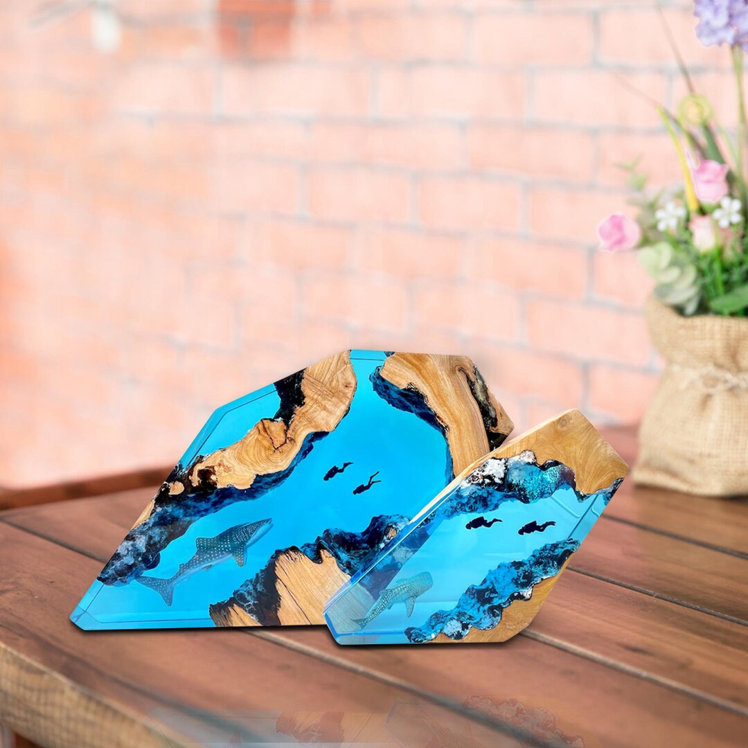 Personalized Whale Shark & Driver Epoxy Resin Lamp Wood Lamp - Etsy