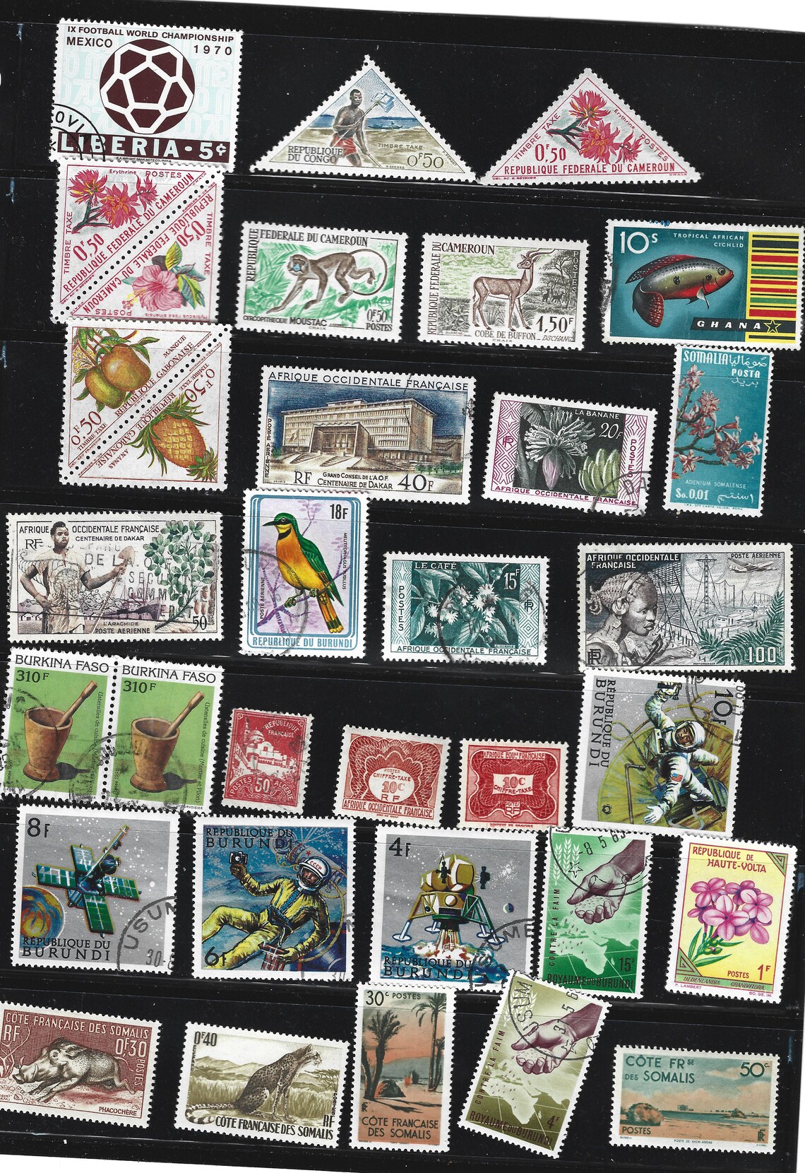 110+ Africa Stamp Collection. Assortment of Stamps (1920s-80s). Vintage ...