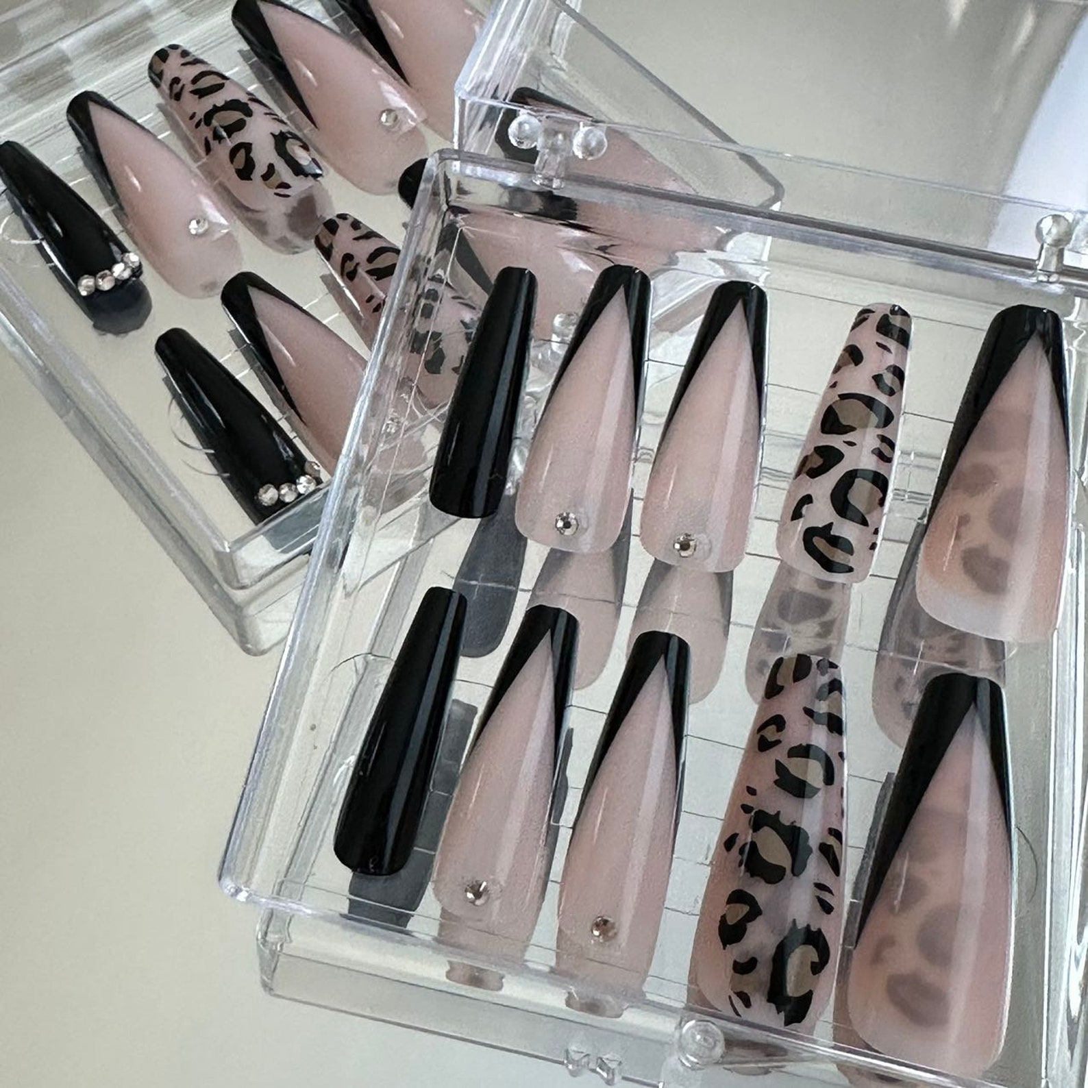 QUEEN Nail,handmade Custom Nail Patch, Wedding Nails, Removable Crystal ...