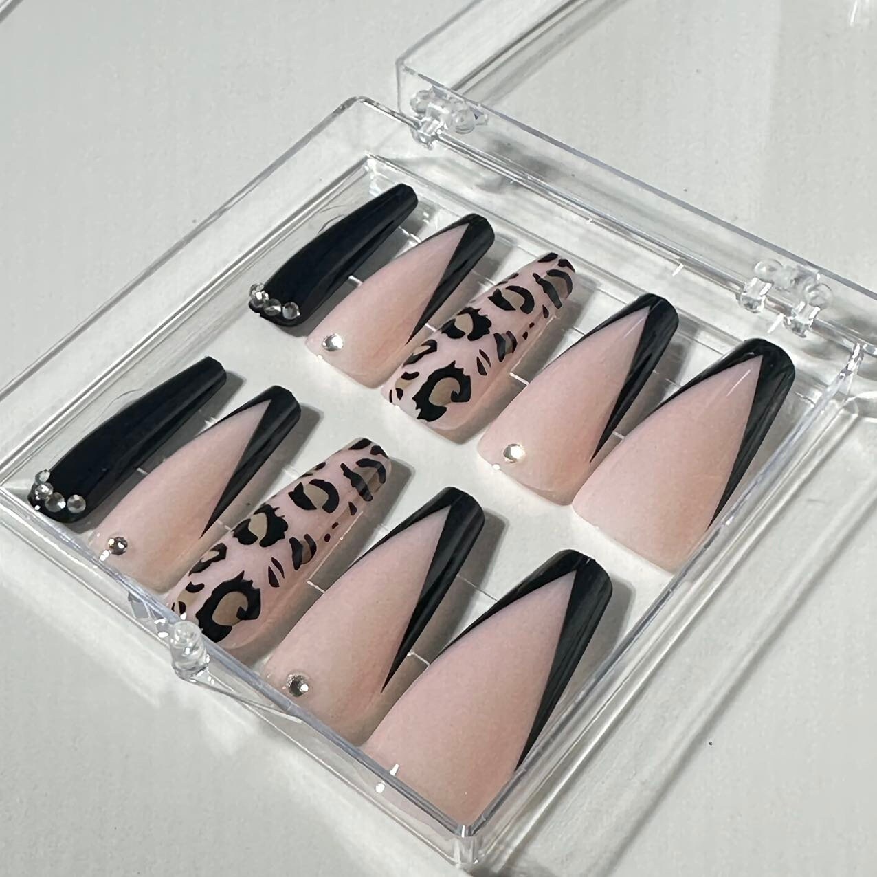 QUEEN Nail,handmade Custom Nail Patch, Wedding Nails, Removable Crystal ...