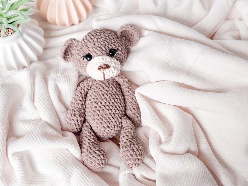 Crochet Pattern Mell the Bear | Amigurumi Teddy Bear Pattern Beginners ...