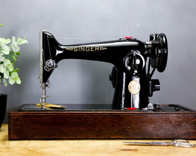Superb Vintage 1947 Singer 201k Electric Heavy Duty Sewing Machine ...