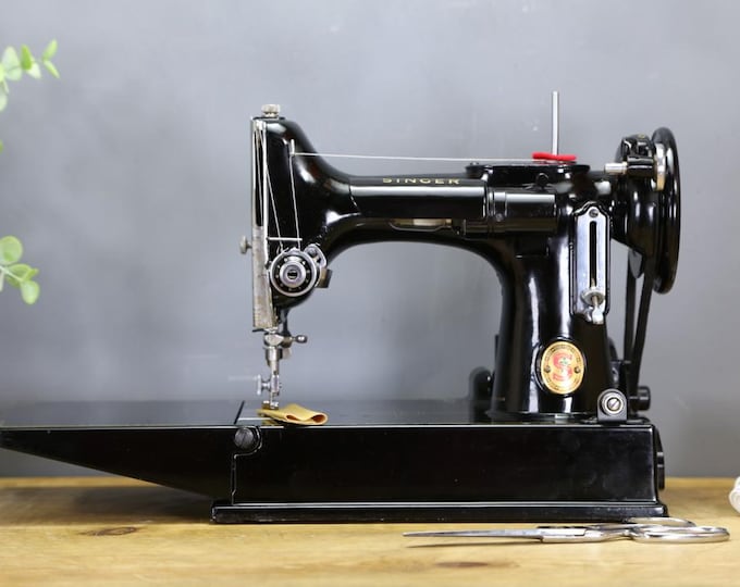 Vintage Singer 221K ' Red S ' Featherweight Sewing Machine + Warranty ...