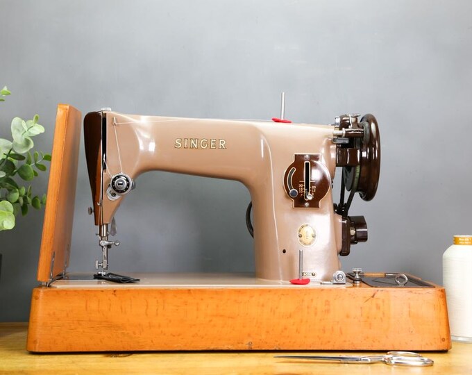 Excellent Vintage 1956 Singer 201k Electric Heavy Duty Sewing Machine ...