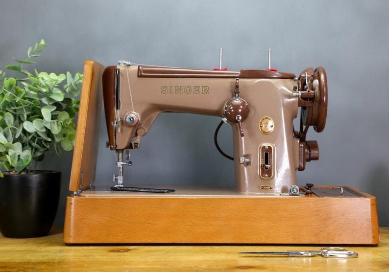 Vintage Singer 306k Heavy Duty Zigzag Sewing Machine + Case + Warranty ...