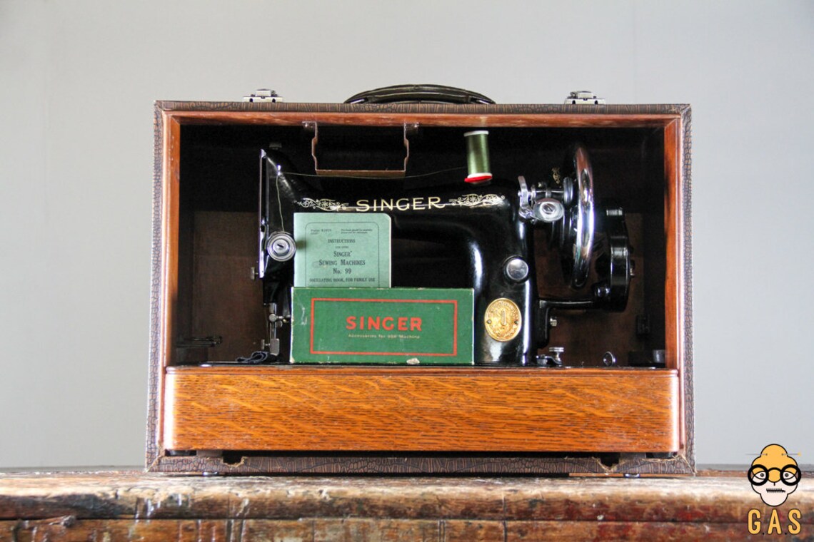 Excellent Vintage Singer 99k Hand Crank Sewing Machine Case Extras - Etsy