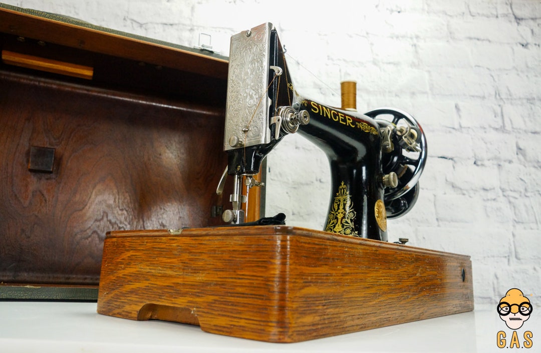 Vintage Singer 99k Mk1 Hand Crank Sewing Machine Case Extras - Etsy