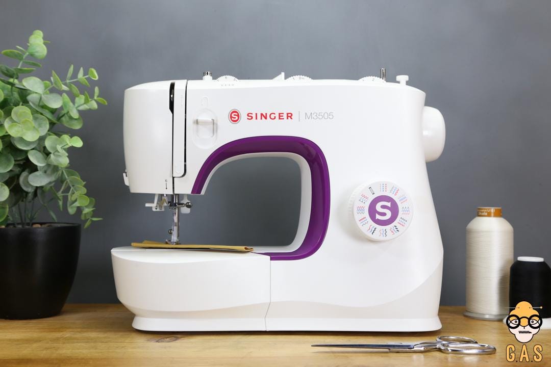 Easy to Use Singer M3505 Sewing Machine 32 Stitches Warranty 199.00RRP ...