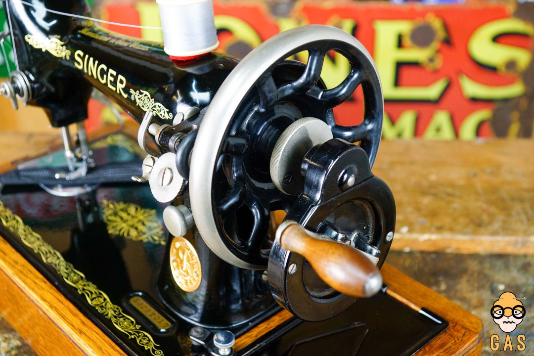 Vintage Singer 99k Mk1 Hand Crank Sewing Machine Case Extras - Etsy