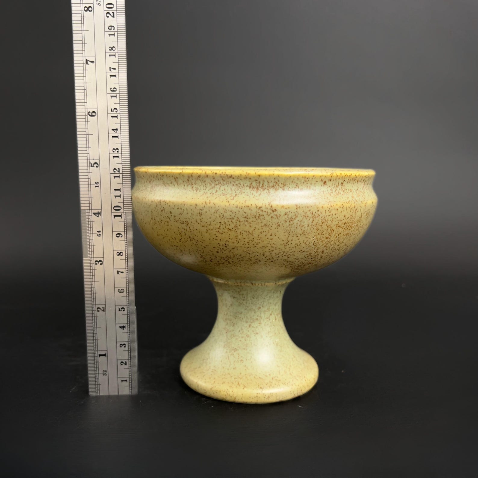 Vintage Mccoy Floraline Pottery Set: Hourglass Vase & Pedestal Planter ...