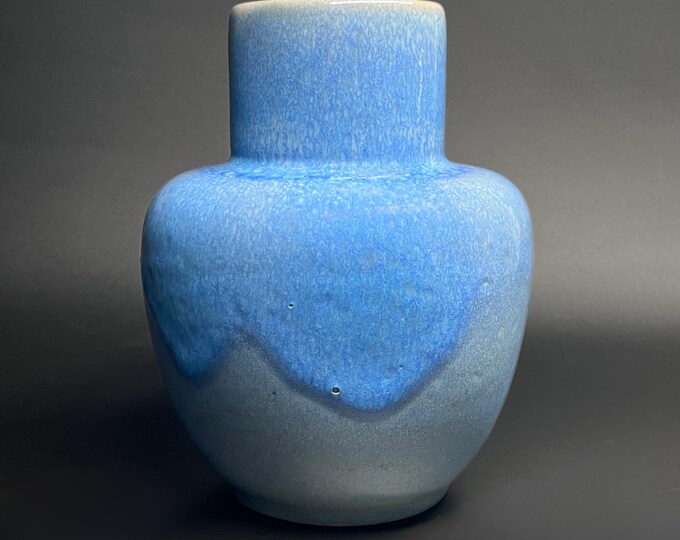 Mid-century Royal Hickman USA 202 Blue Drip Glaze Vase, Royal Hickman ...