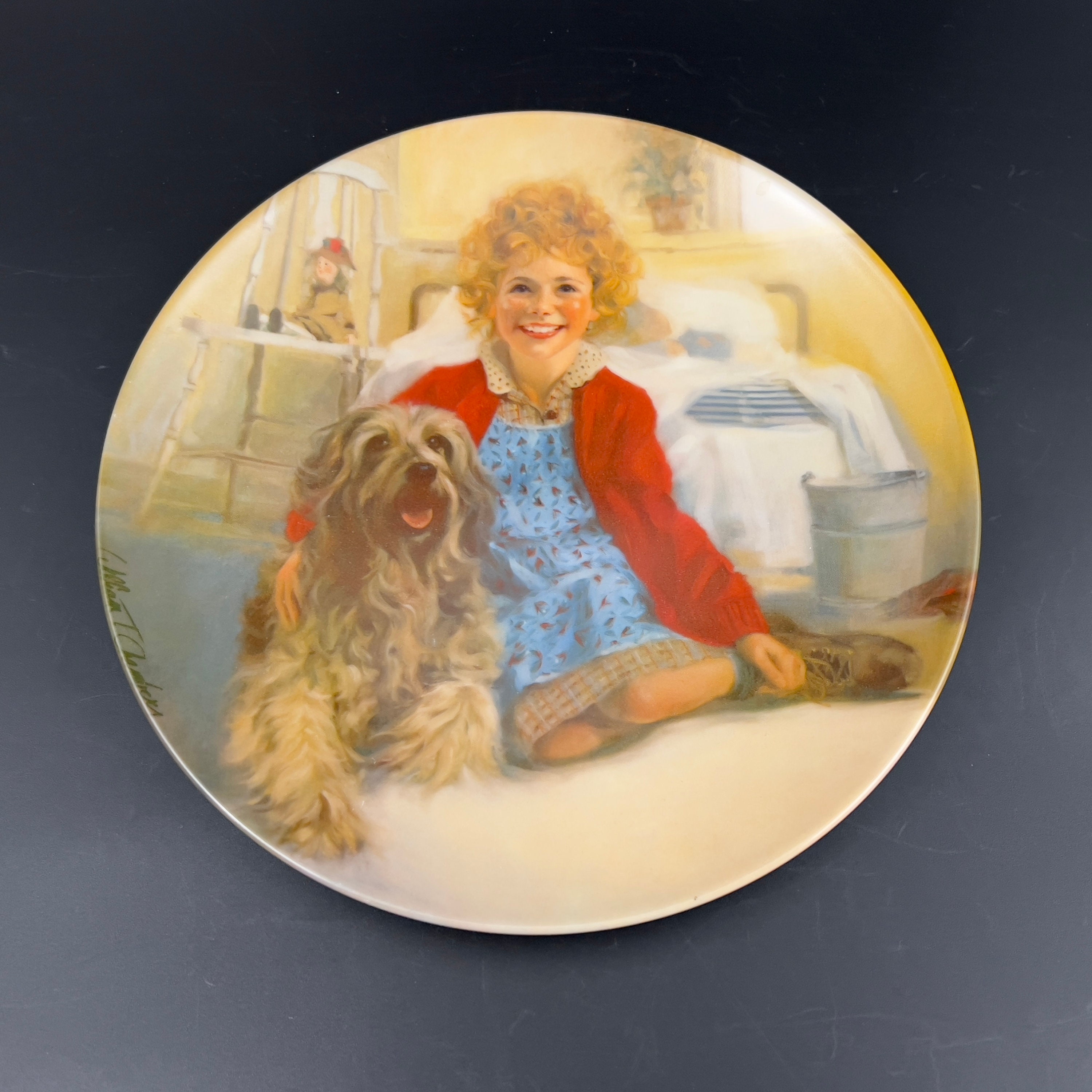 1983 Little Orphan Annie Collector Plate: Annie and Sandy, William ...