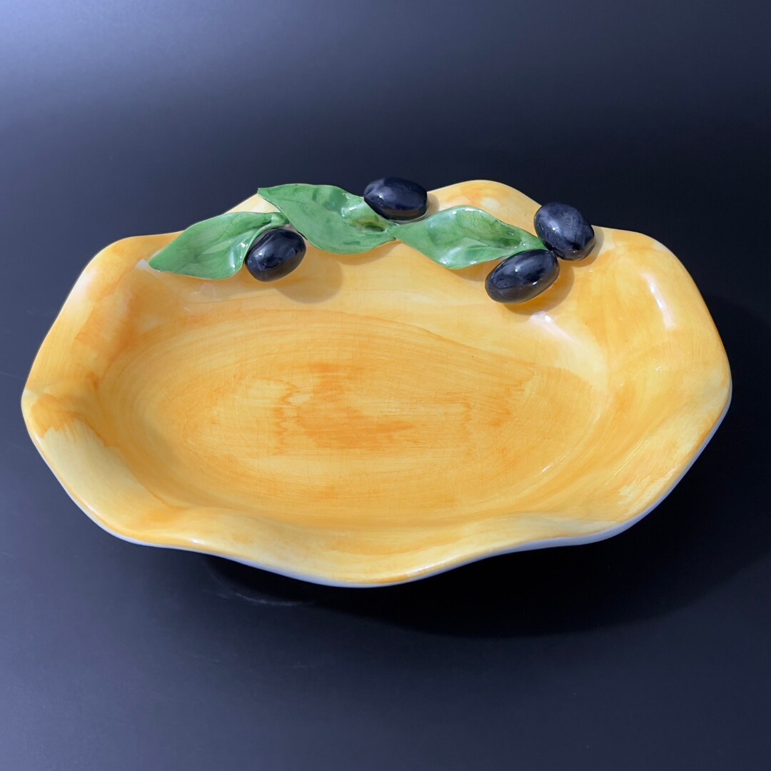 Vintage Hand Painted Italian Pottery: Maiolica Olives & Leaves, Valli ...