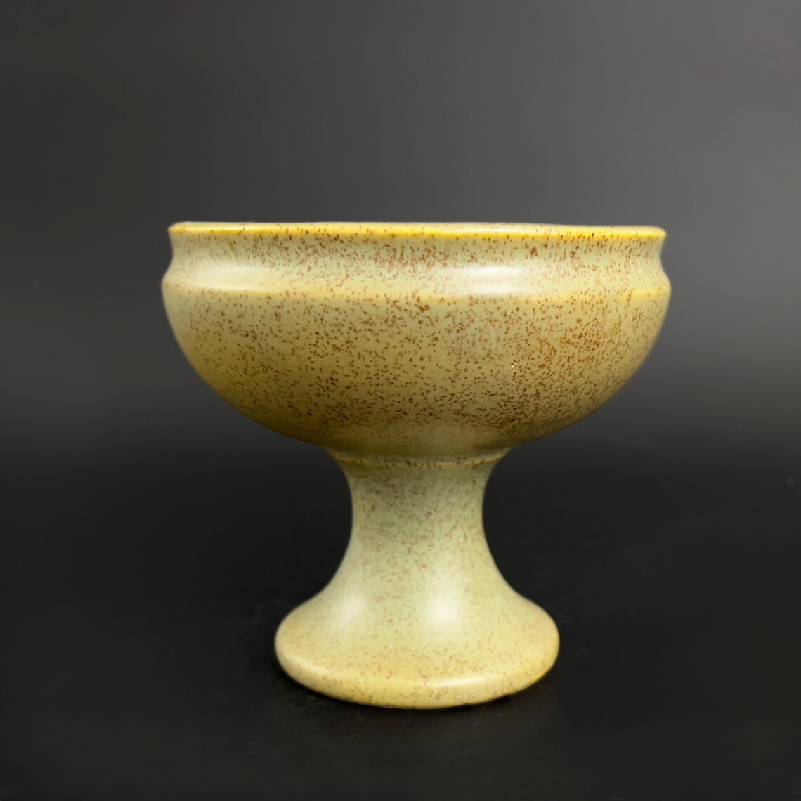 Vintage Mccoy Floraline Pottery Set: Hourglass Vase & Pedestal Planter ...