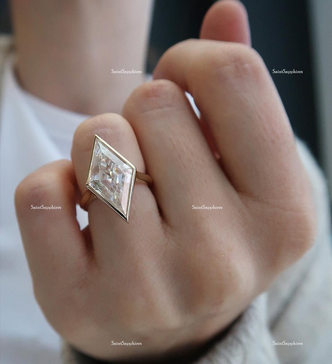 Lozenge Cut Moissanite Diamond Wedding Ring 2.50 Ct Bezel Set Lozenge ...