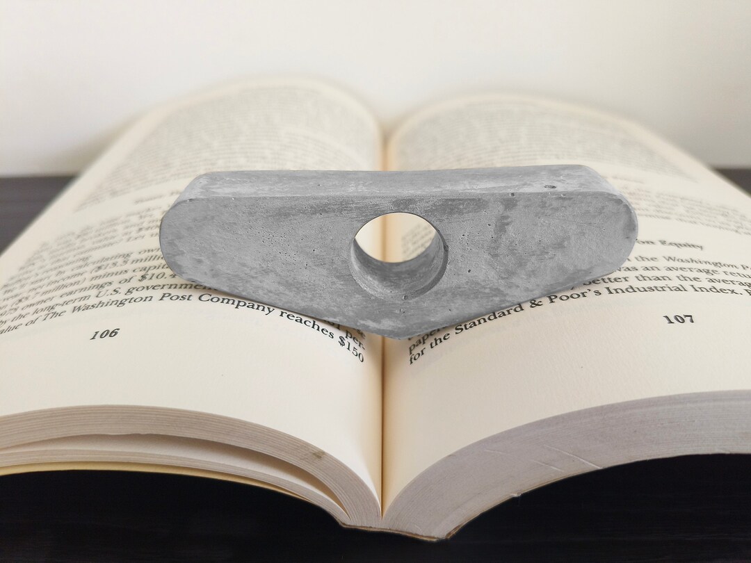 Concrete Page Holder – Sculpted Handcrafted Thumb Literary- A Stylish ...