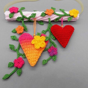 Crochet Pattern Hearts & Flower Tendrils, Hanging Decoration Instead of ...