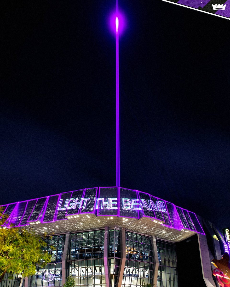 Golden 1 Center - Sacramento Kings 3D Printed Replica Stadium - Light ...