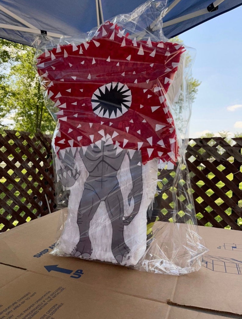 Demogorgon Piñata! 27”x16”x4” - Etsy