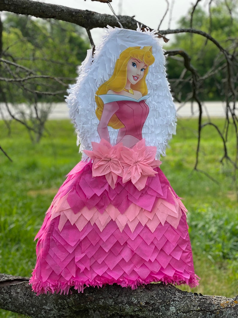 Princess Aurora Pinata! 27”x16”x4” Sleeping Beauty Theme - Etsy