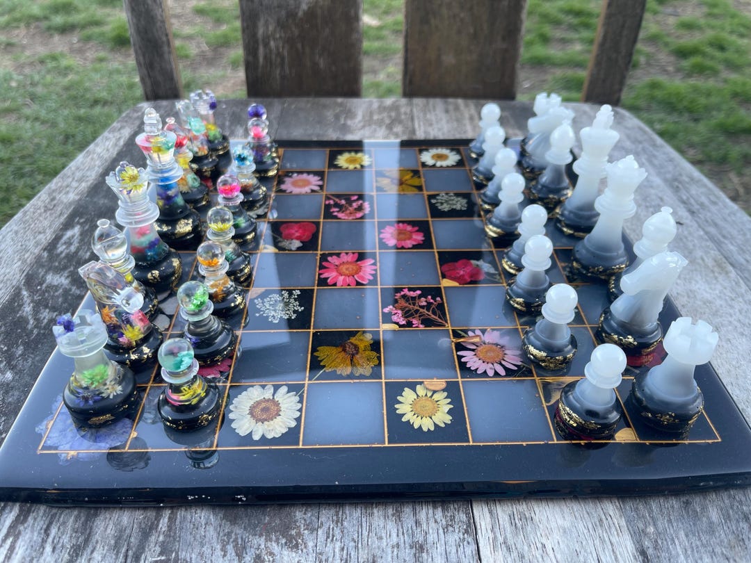 Chess Board - Spring Collection: Large Flowers on Deep Black - Etsy