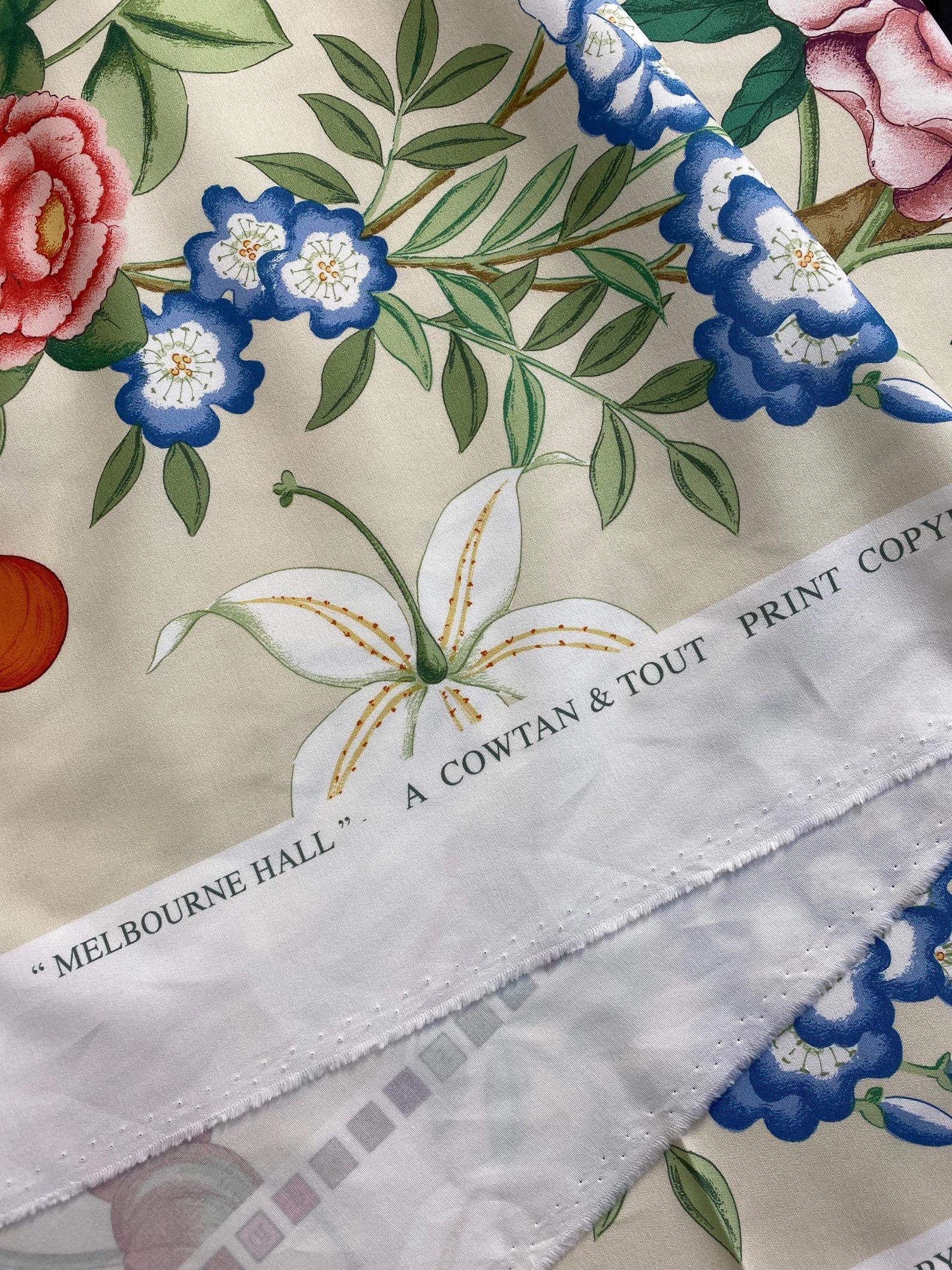 Cowtan & Tout "melbourne Hall" Cotton Print Fabric- 25 Yards - Etsy