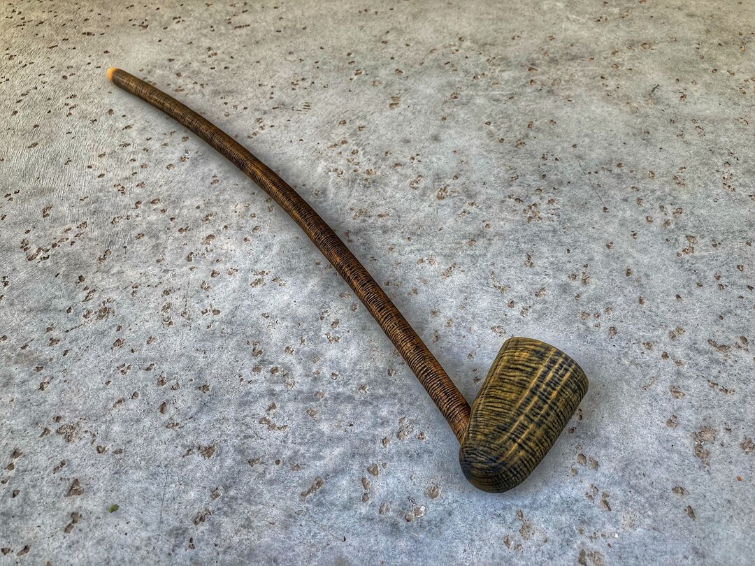 Handcrafted Lord of the Rings Inspired Tobacco Pipe Gandalf Smoking ...