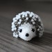 3D Bead Pattern, 3d Beading, Hedgehog Tutorial, Easy Beaded Animal ...