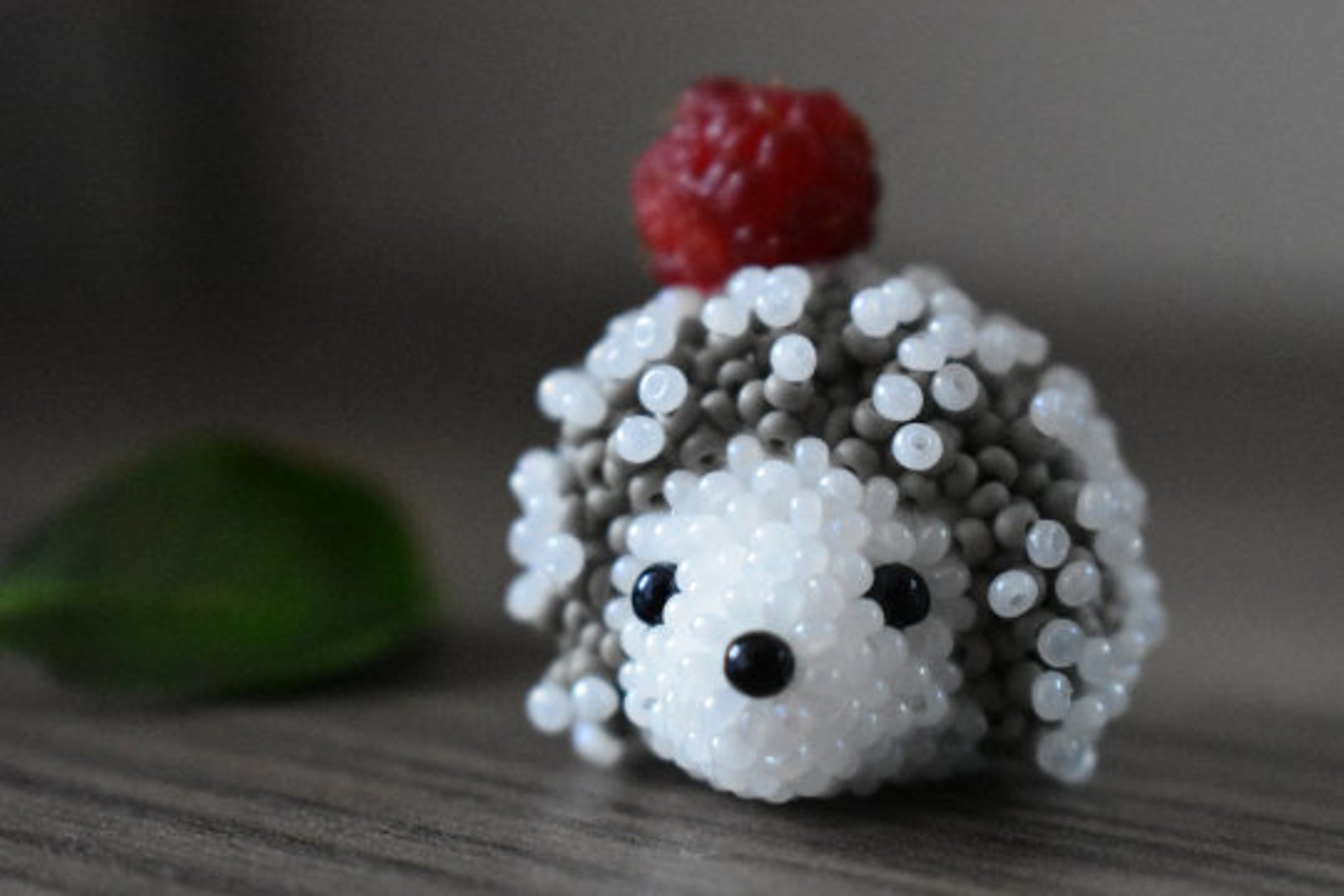 3D Bead Pattern, 3d Beading, Hedgehog Tutorial, Easy Beaded Animal ...