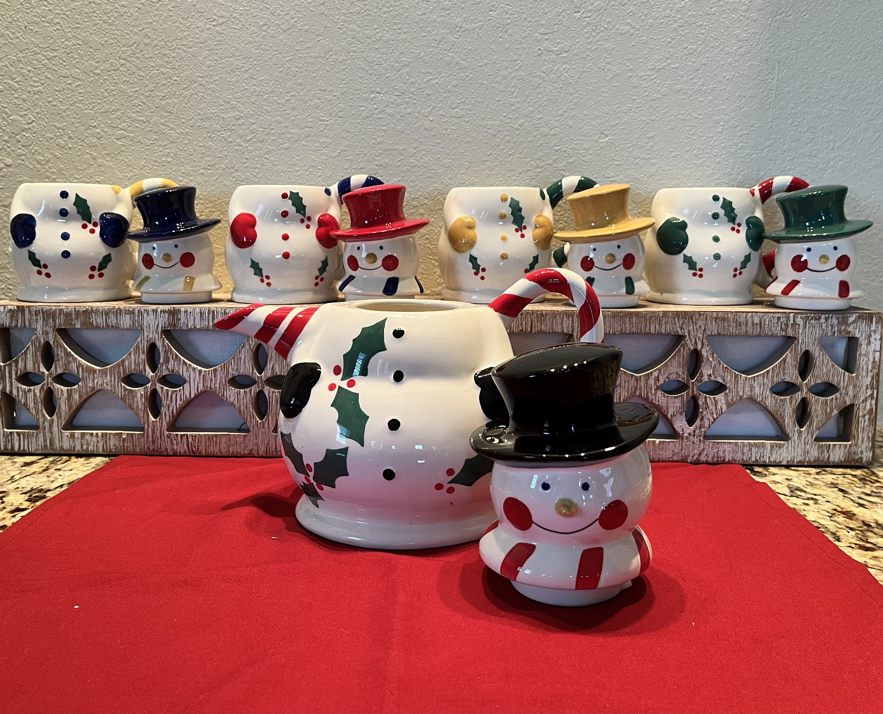 Temp-tations Ceramic Snowman Tea Set. 5 Pice Set. Teapot and 4 Mugs ...