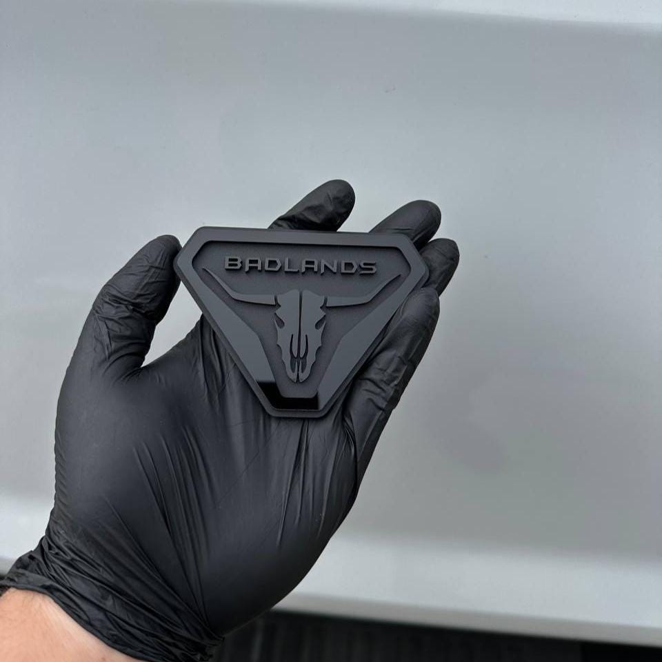 2x Fender Badlands Long Horn Car Emblem Badge Logo Black on M-black ...