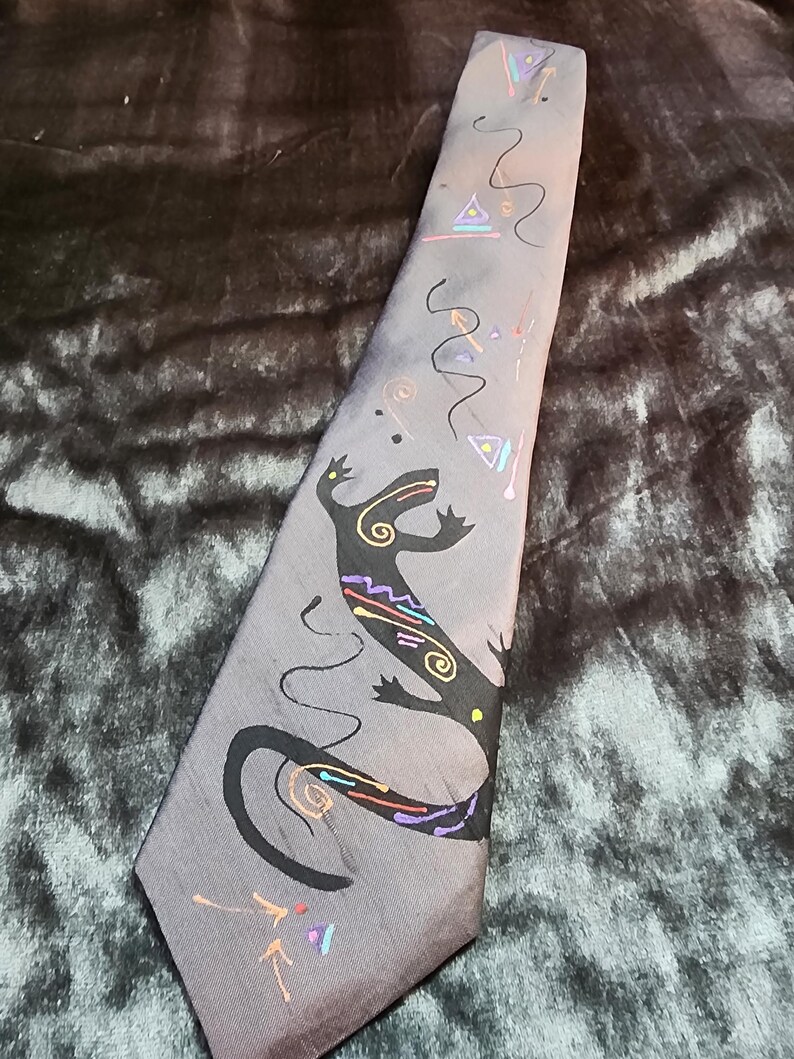 Gray Gecko Abstract Tie - Etsy