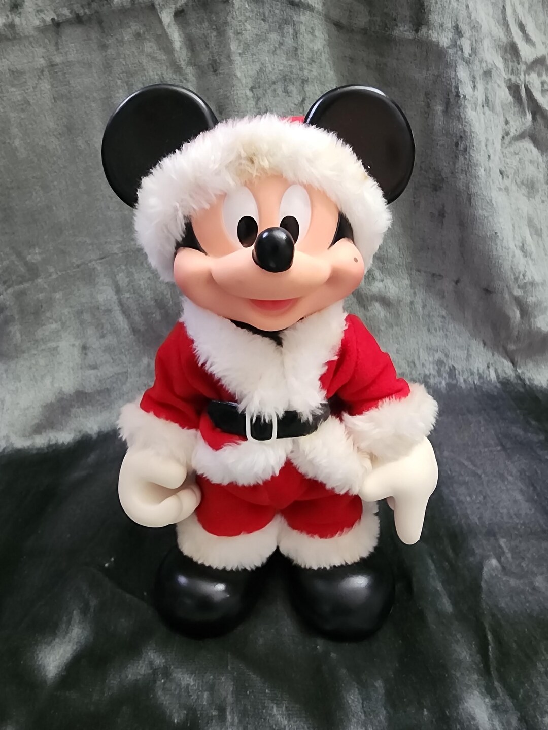 Mickey Mouse Santa - Etsy