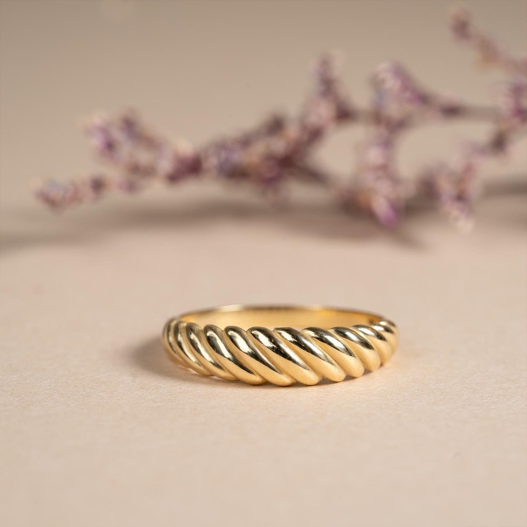 14K Gold Croissant Ring 4.9mm, 14K Solid Gold Croissant Ring, Twisted ...