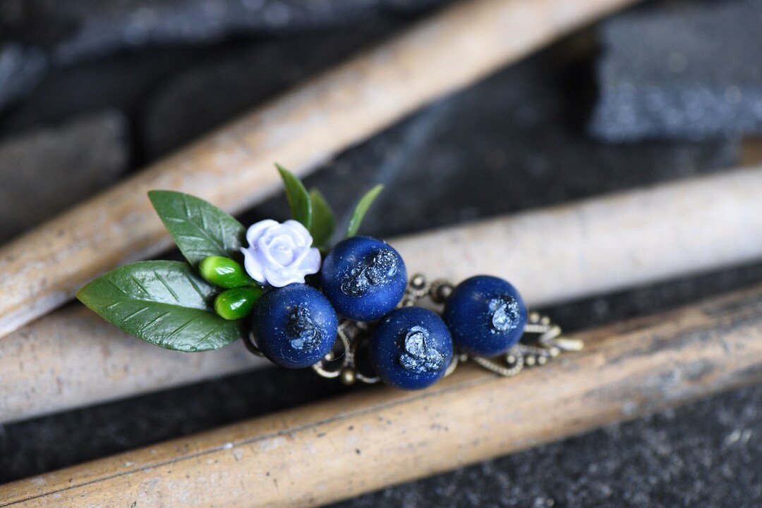 Personalized Nature Inspired Flower and Blueberries Unique Hairpin - Etsy
