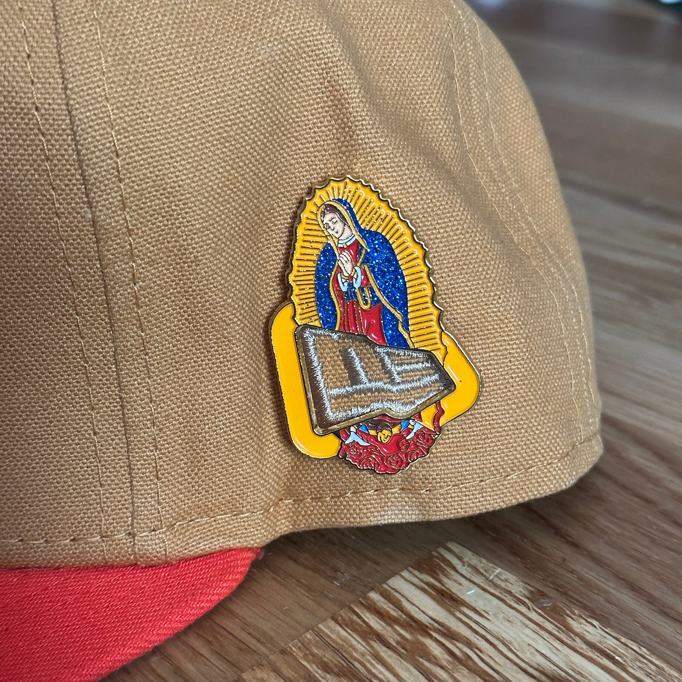 Virgen De Guadalupe / Virgin Mary | Religious Metal Enamel Pin / Brooch ...