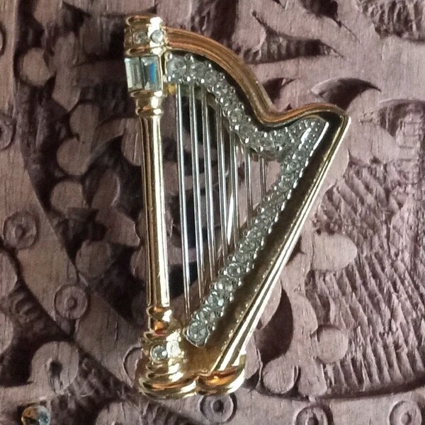 Harp Brooch - Etsy