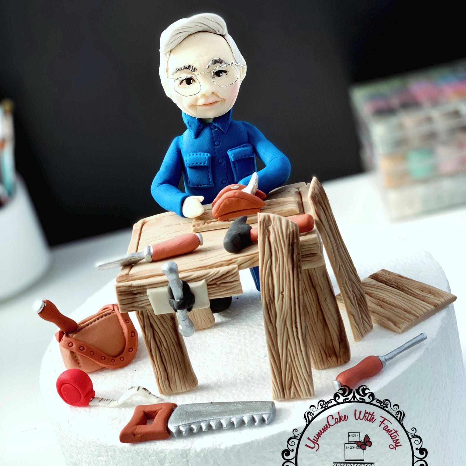 DIY Enthusiast Builder Construction Carpenter Edible Cake Topper ...
