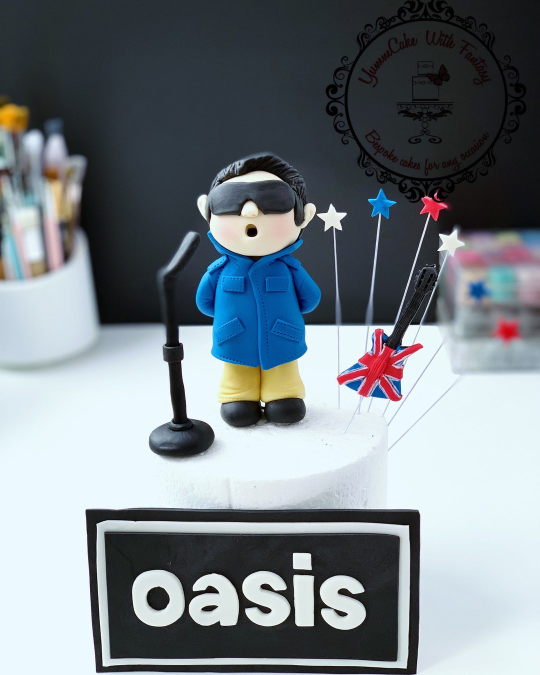 Handmade Oasis Music Band Liam Gallagher Singer Edible Fondant Cake ...