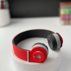 Headphones Handmade Edible Fondant Birthday Cake Topper Music DJ ...