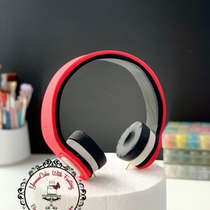Headphones Handmade Edible Fondant Birthday Cake Topper Music DJ ...