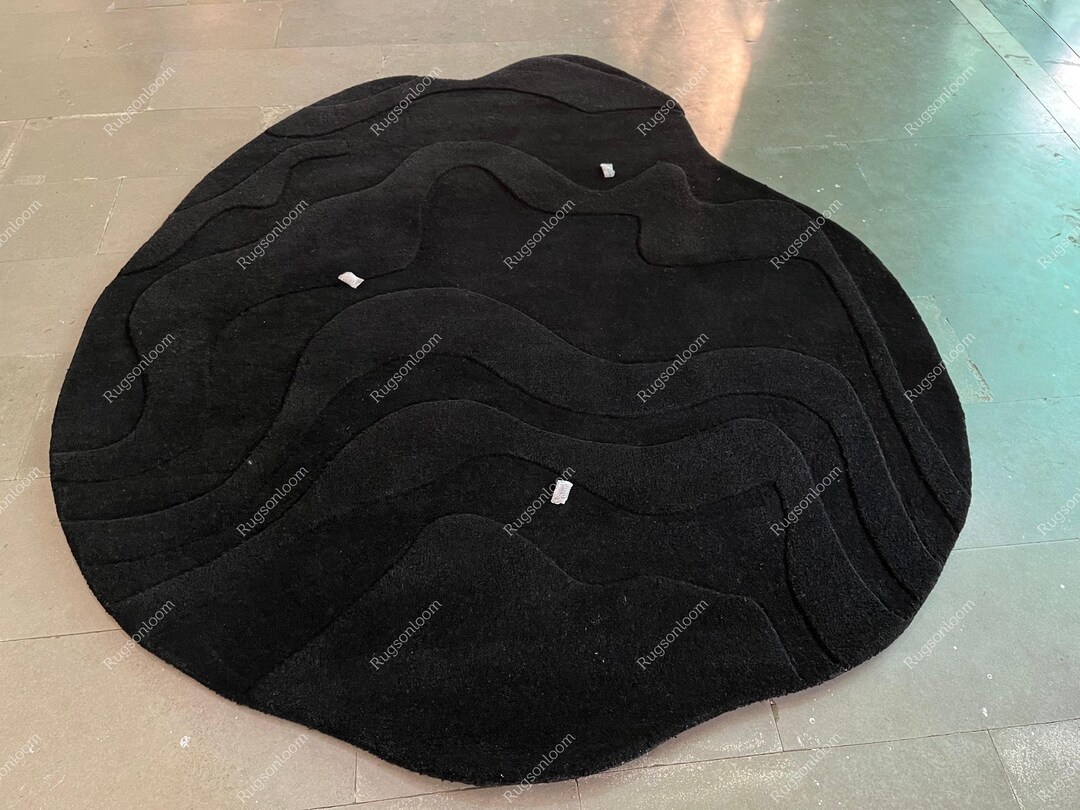 Modern Black Sculptural Rug – Hand-tufted 3D Layered Carpet – Wavy ...