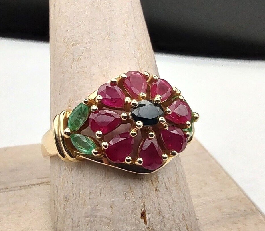 14K Yellow Gold Ruby, Onyx, Emerald, Flower Design Ring, Diamond ...
