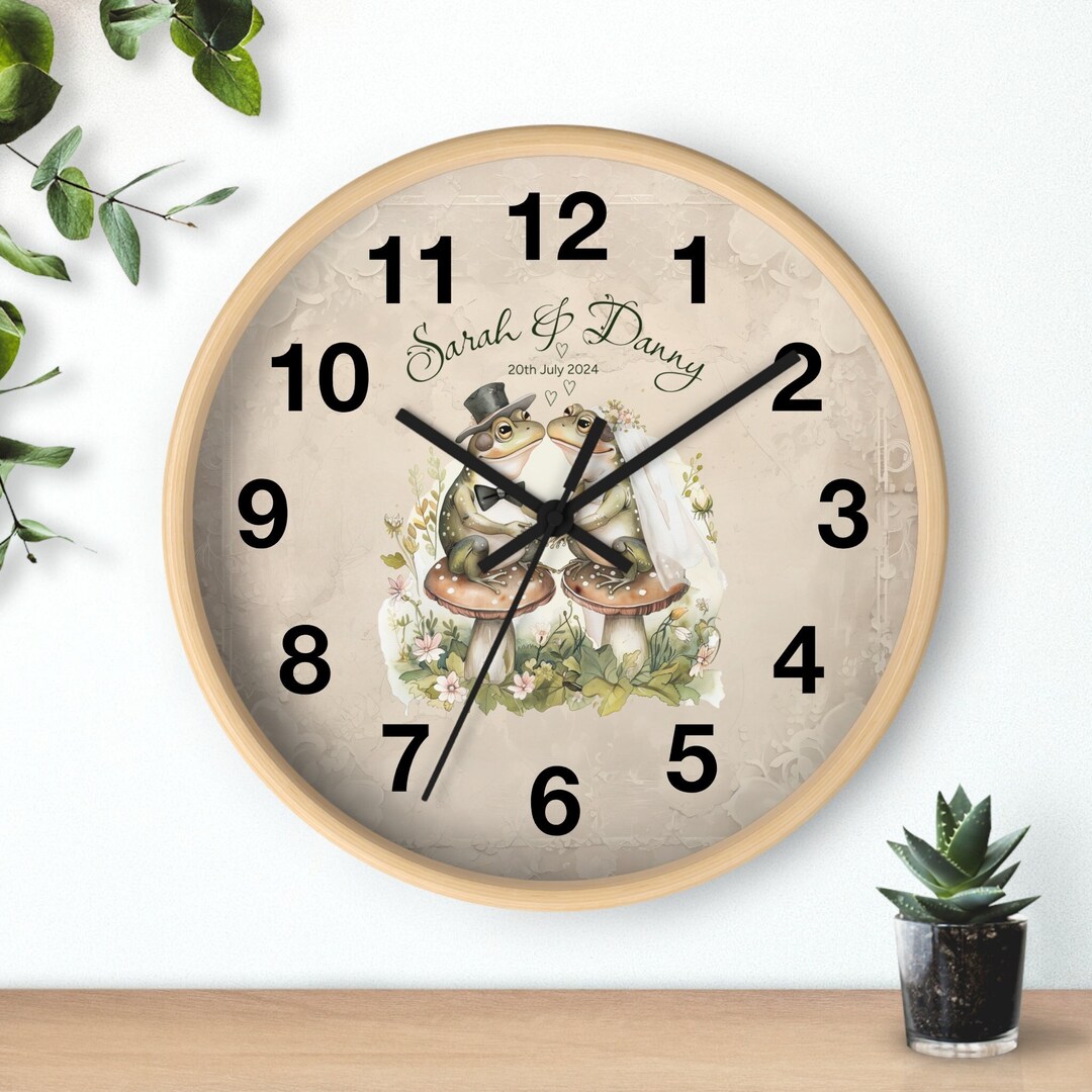 PERSONALIZED FROG CLOCK, Wedding Gift Frog Clock, Custom Names Wedding ...