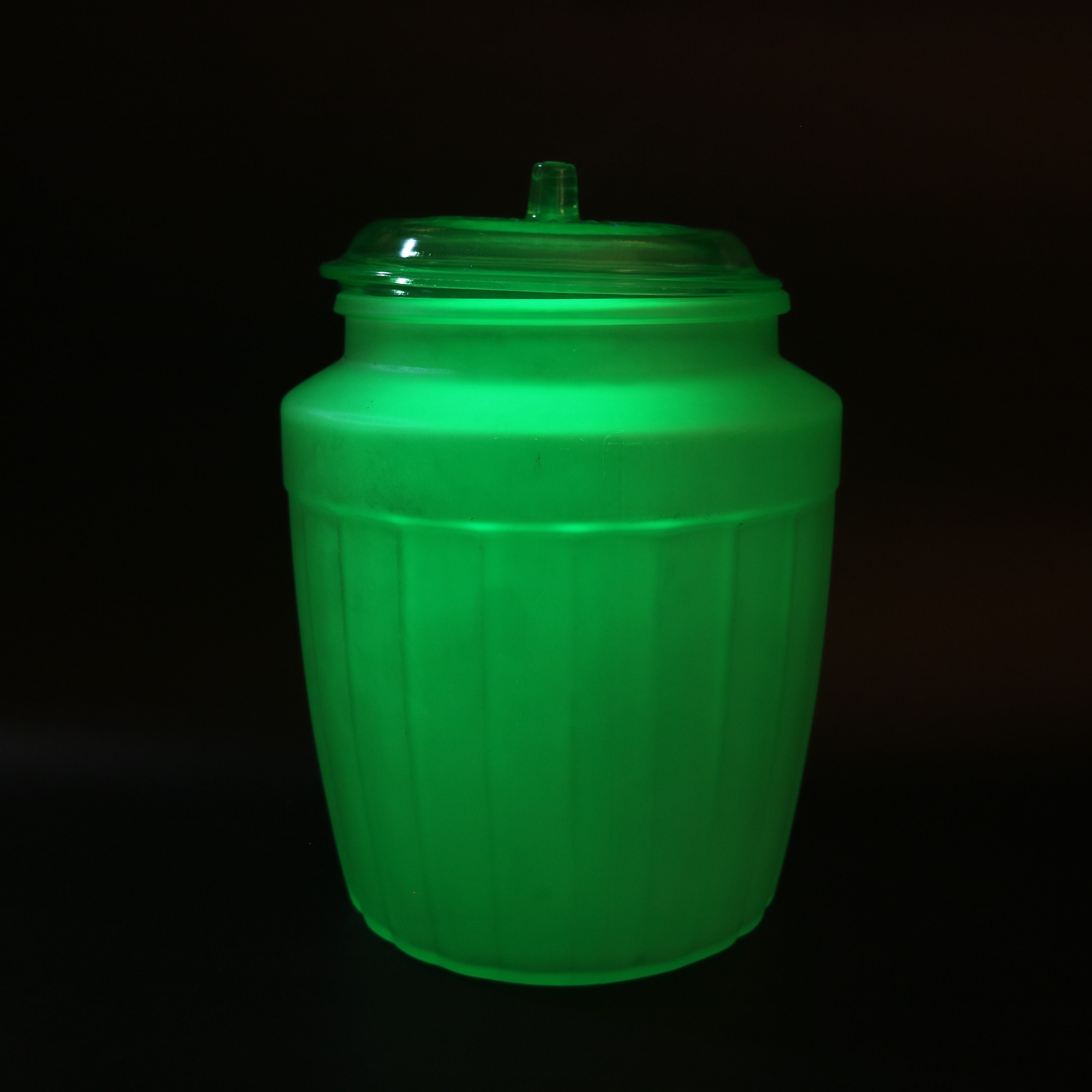 Vintage Uranium Satin Glass Cookie Cracker Biscuit Jar Frosted Green ...