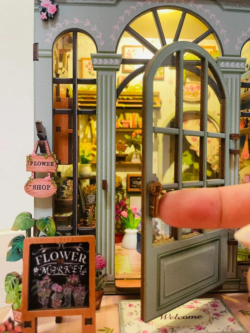 Champs-elysees Florist Shop With Light | Parisian Flower Shop ...