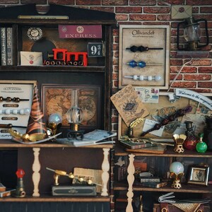 Magic Wand Shop Retro-style DIY Dollhouse, Home Décor Gift for ...