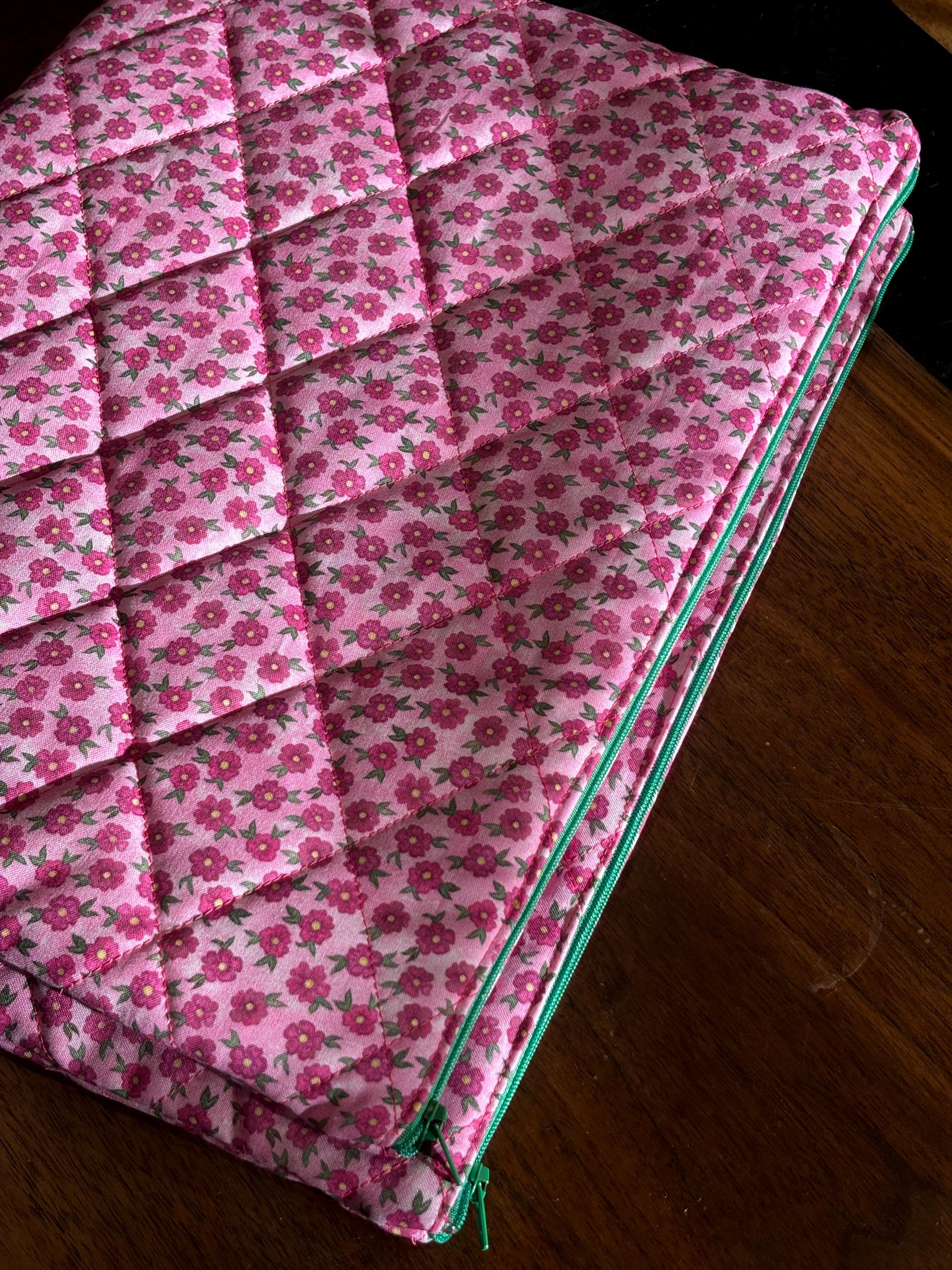 Quilted Laptop Sleeve Quilted iPad Sleeve Quilted Kindle Sleeve Zipper ...