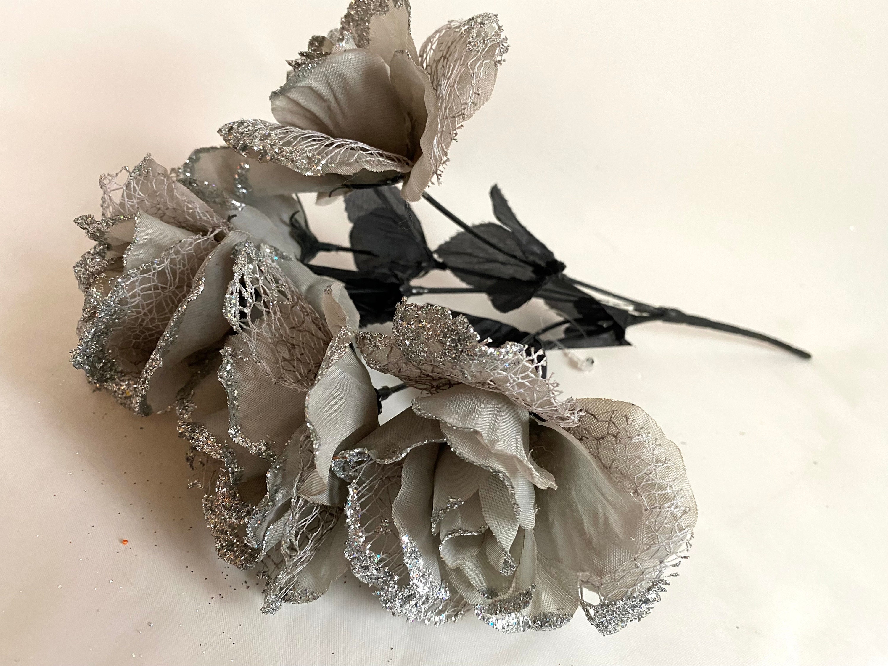 Grey ROSES With Silver Glitter Bouquet of 5 Large Silver Roses Tipped ...